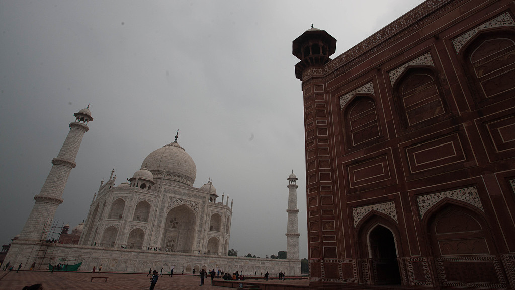 Taj Mahal Damaged In Deadly India Thunderstorm CGTN Taj Mahal Damaged In Deadly India Thunderstorm CGTN
