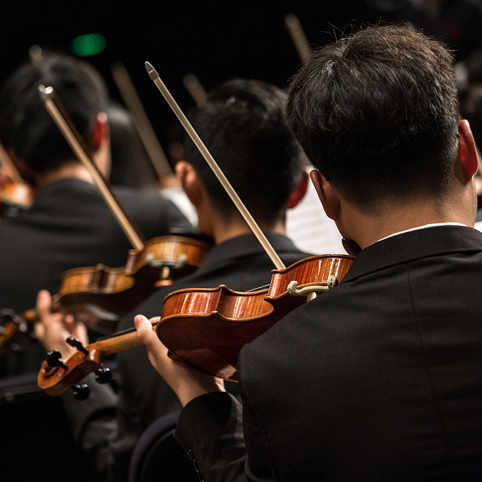 Live plays, concerts return post-pandemic but with a different look - CGTN