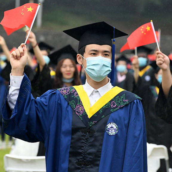 Wuhan University holds graduation ceremony after 6-month suspension - CGTN