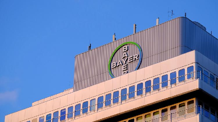 Bayer pays $10 bln to settle weedkiller cancer cases - CGTN