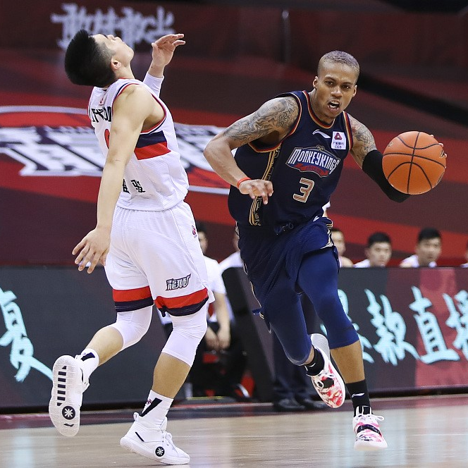 CBA highlights on June 25: First 50+ point game since restart by Young ...