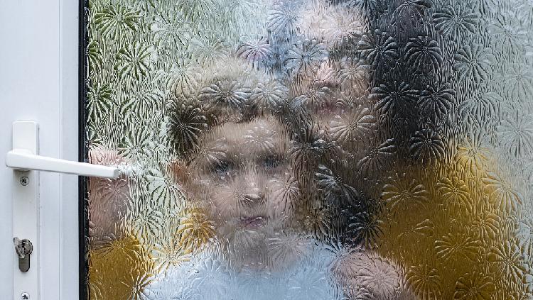 UK Photographer captures life in lockdown - CGTN