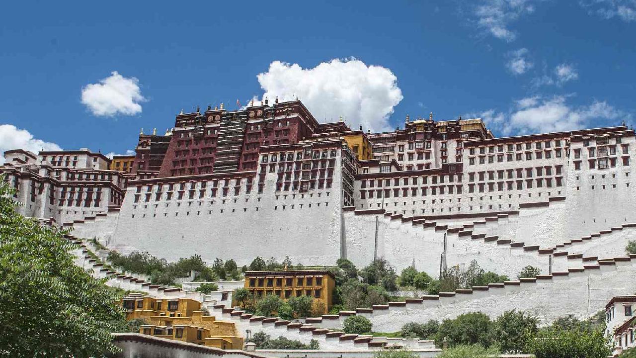 Experts discuss 60 years of social development, human rights in Tibet ...