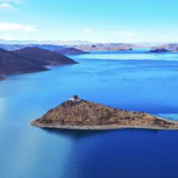 Rutok Temple: A temple sitting on Yamdrok Lake - CGTN