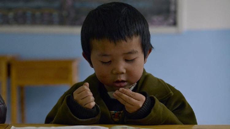 China's left-behind children find opportunities and pursue dreams - CGTN