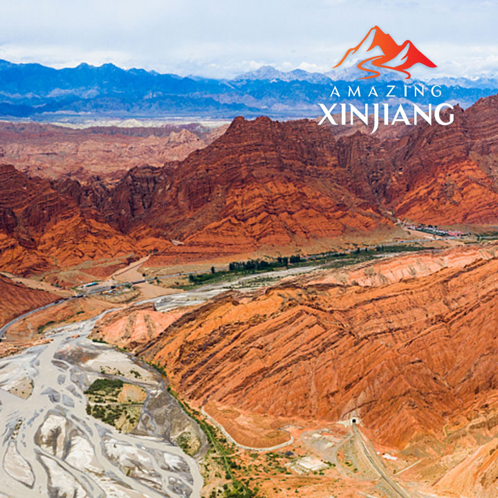Live: A magnificent red cliff landscape — Kuqa Grand Canyon - CGTN