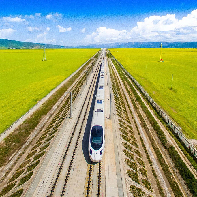 Live: Special coverage on an eight-day China high-speed rail tour - CGTN