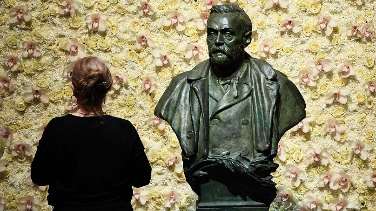 Live: 2020 Nobel Prize in physics winner announcement - CGTN