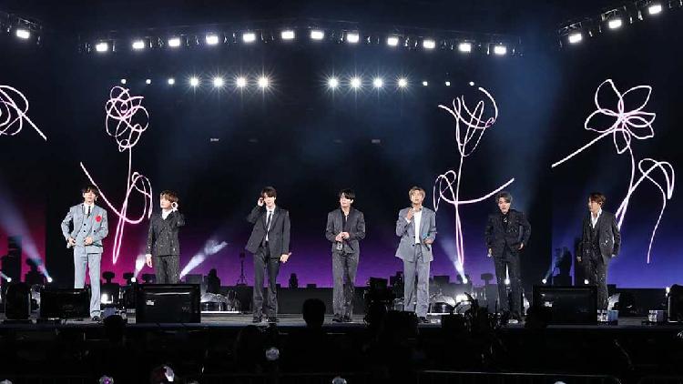 K-pop group BTS' label Big Hit debuts at double its IPO price - CGTN