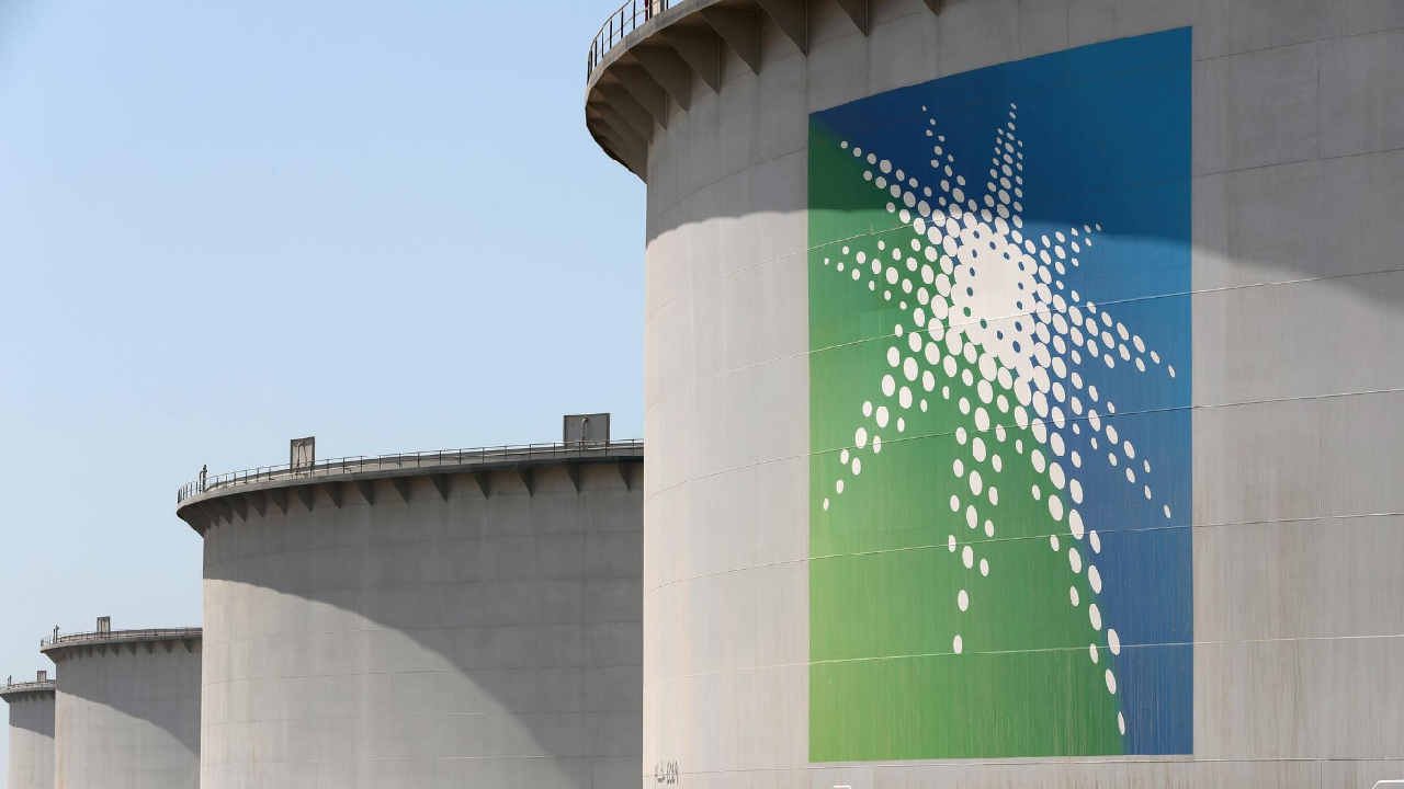 Saudi Aramco Q3 profit slumps 44.6% as pandemic chokes demand - CGTN