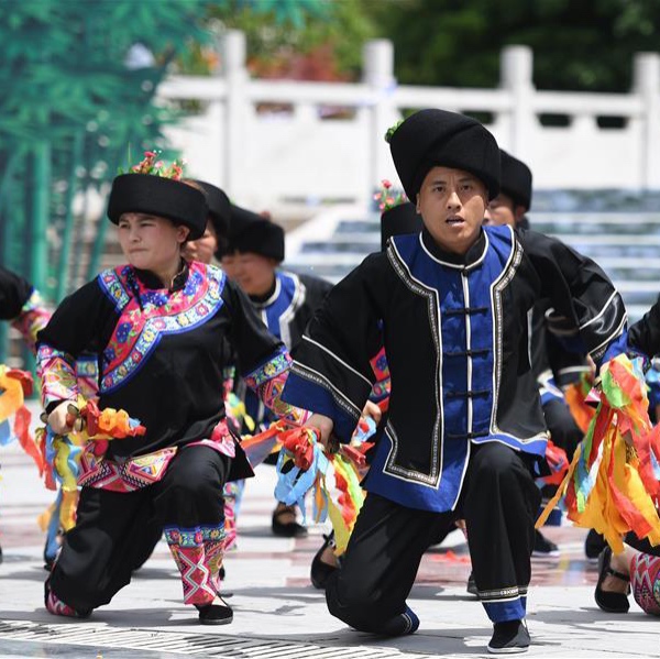 Live: Experience the charm of Sheba Festival on a night tour - CGTN