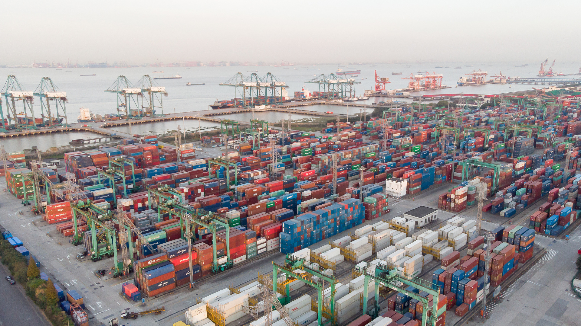 China's total imports and exports expected to hit $4.9t this year - CGTN