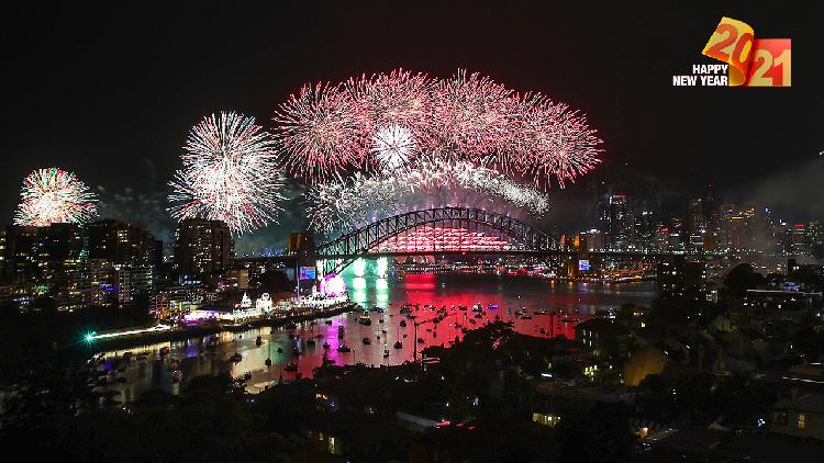 Live: Fireworks display rings in Sydney on NYE with restrictions - CGTN