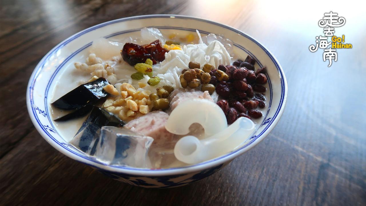 Ching Bo Leung with coconut milk – the sweetness of Hainan Island - CGTN