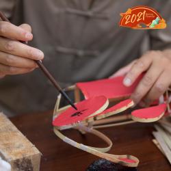 Live: How to make traditional Chinese handicrafts on Valentine's Day - CGTN