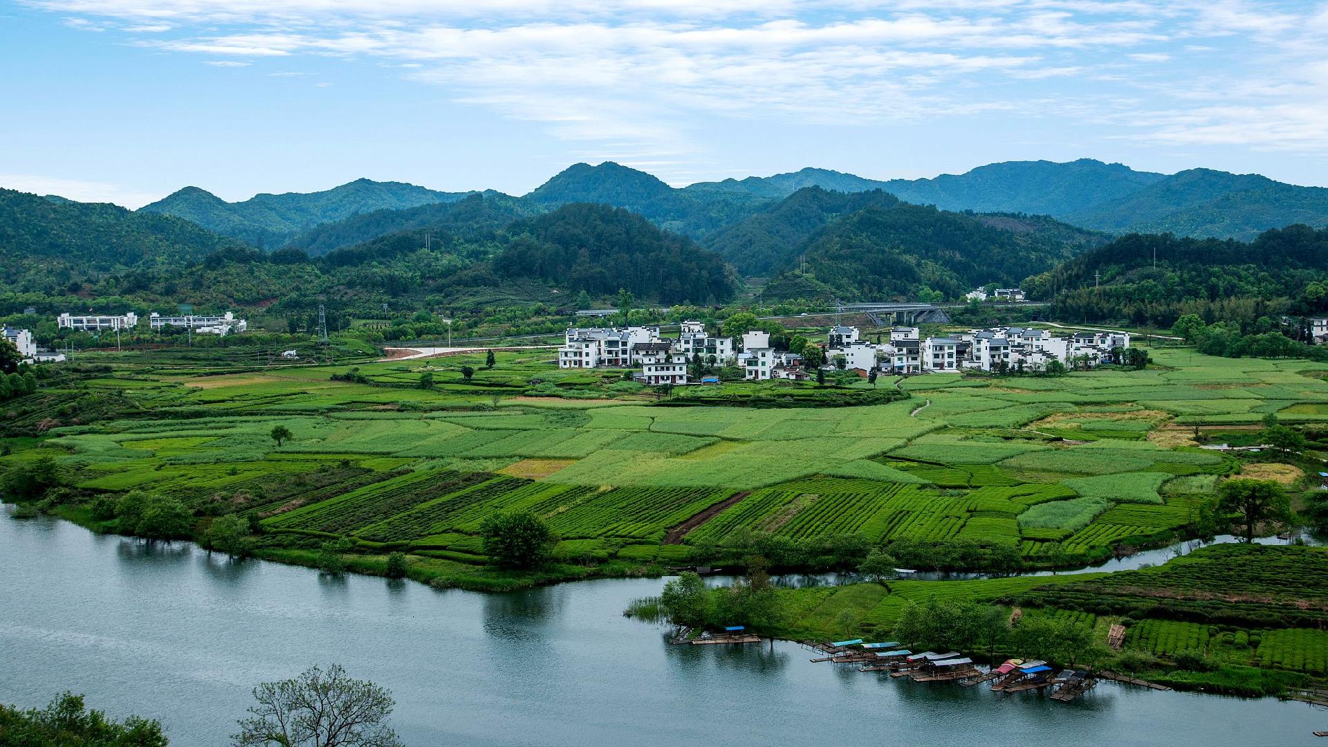 China to continue efforts to improve environment: Premier Li - CGTN