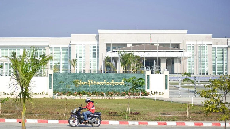 Myanmar central bank asks banks to resume operation on March 8 - CGTN