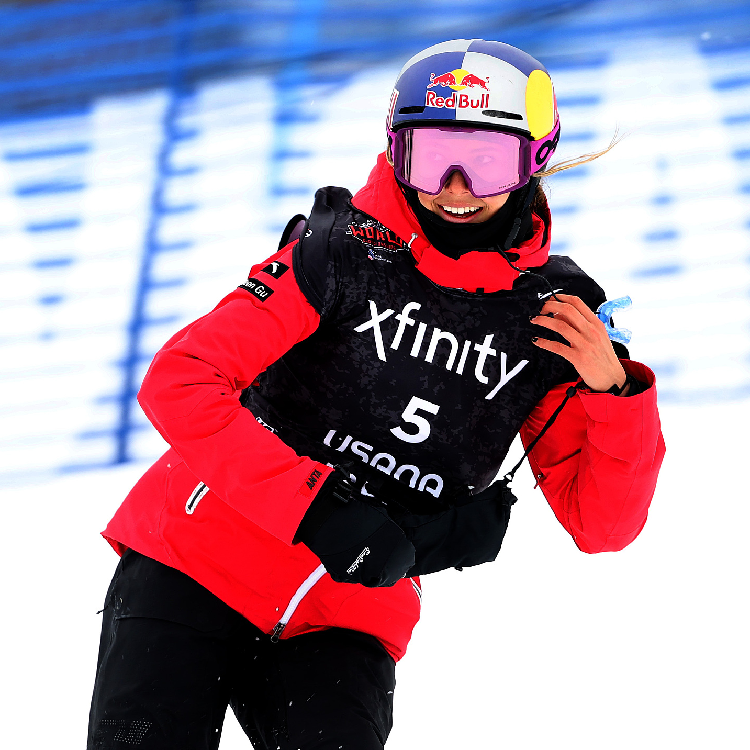 Gu Ailing wins 2 golds, 1 bronze at Snowboard and Freeski Worlds - CGTN