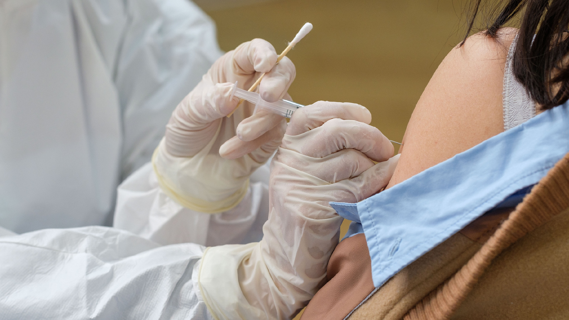 Over 100 million COVID-19 vaccinations administered in China: NHC - CGTN