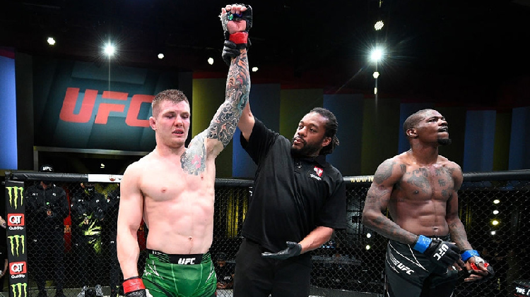 UFC Vegas: Holland's sophomore slump continues against ace Vettori - CGTN