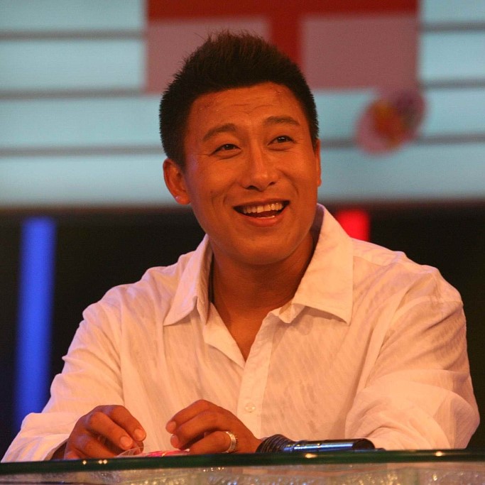 Former Chinese national team footballer Zhang Enhua dies at 48 - CGTN