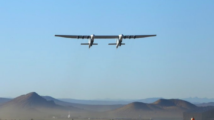 World's largest airplane completes second successful flight - CGTN