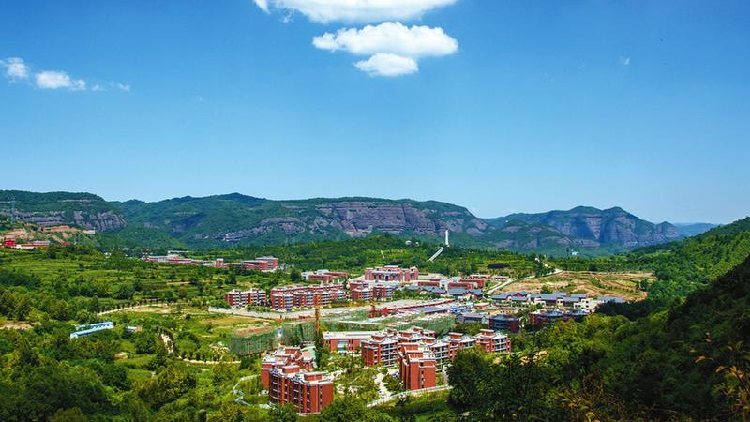 Zhaojin Town, the red soil in northwest China - CGTN