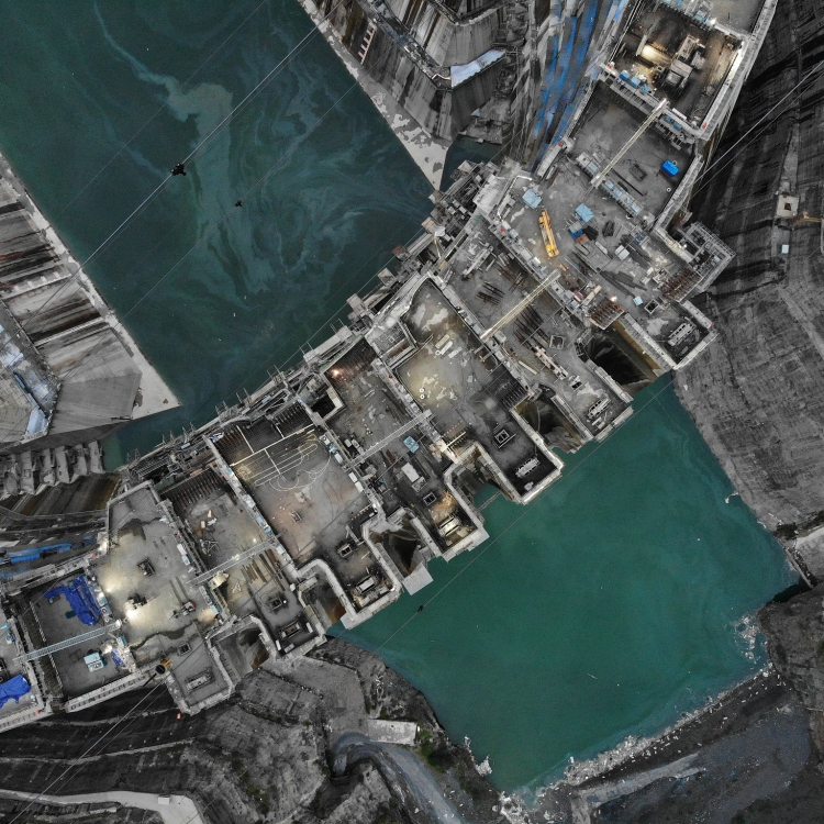 Live: Explore the largest power plant under construction in the world ...