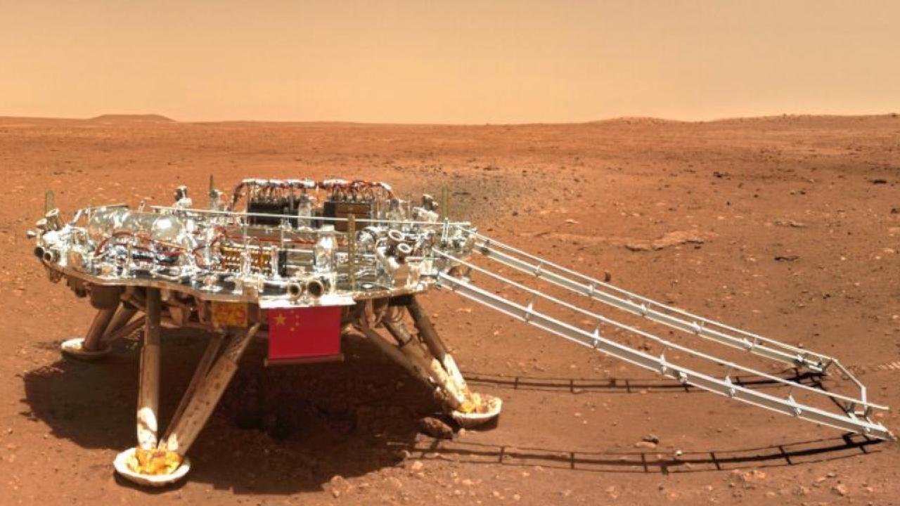 China releases Mars images taken by Zhurong Mars rover - CGTN