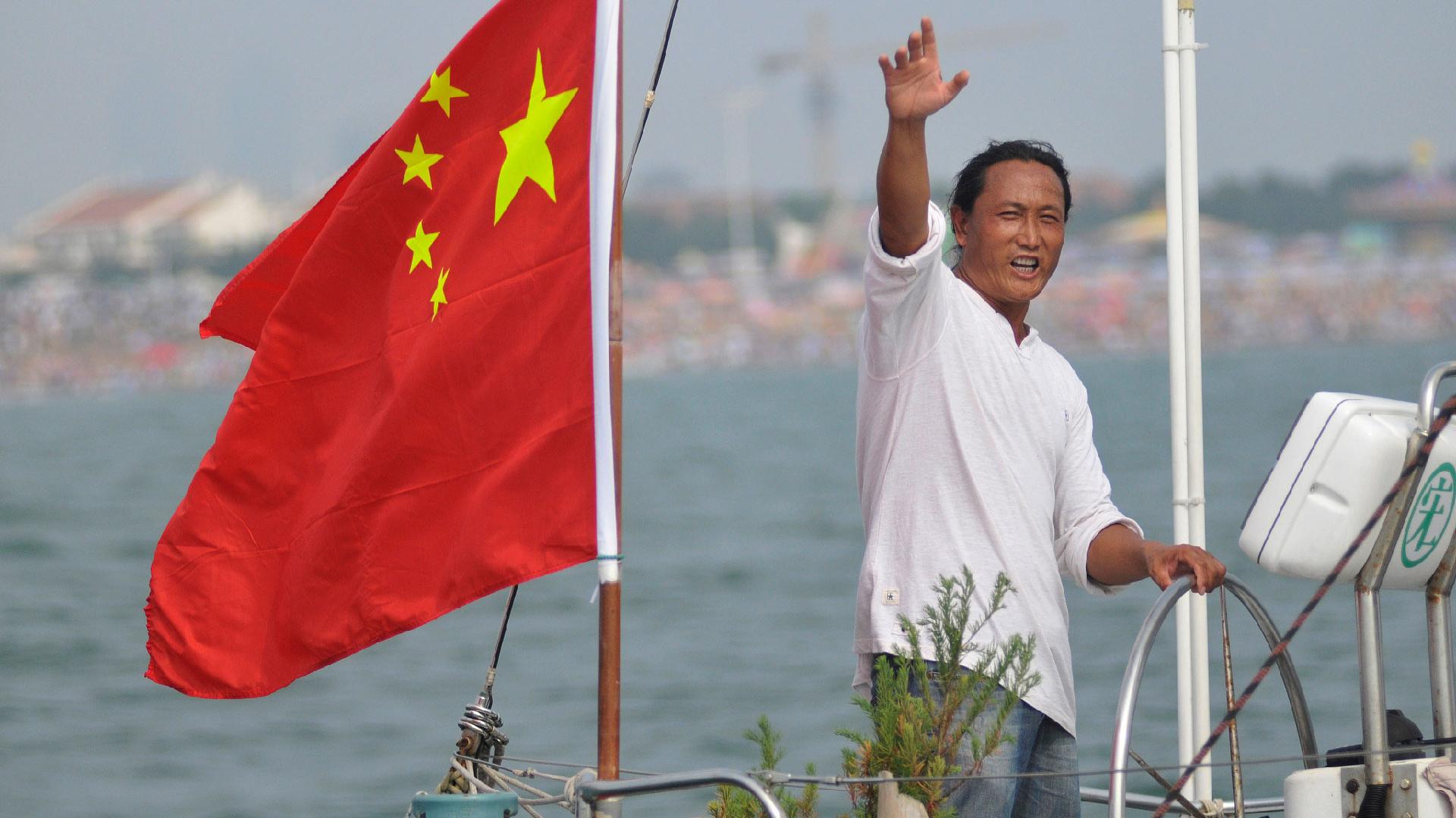 Chinese painter-sailor Zhai Mo to circumvent the arctic non-stop - CGTN