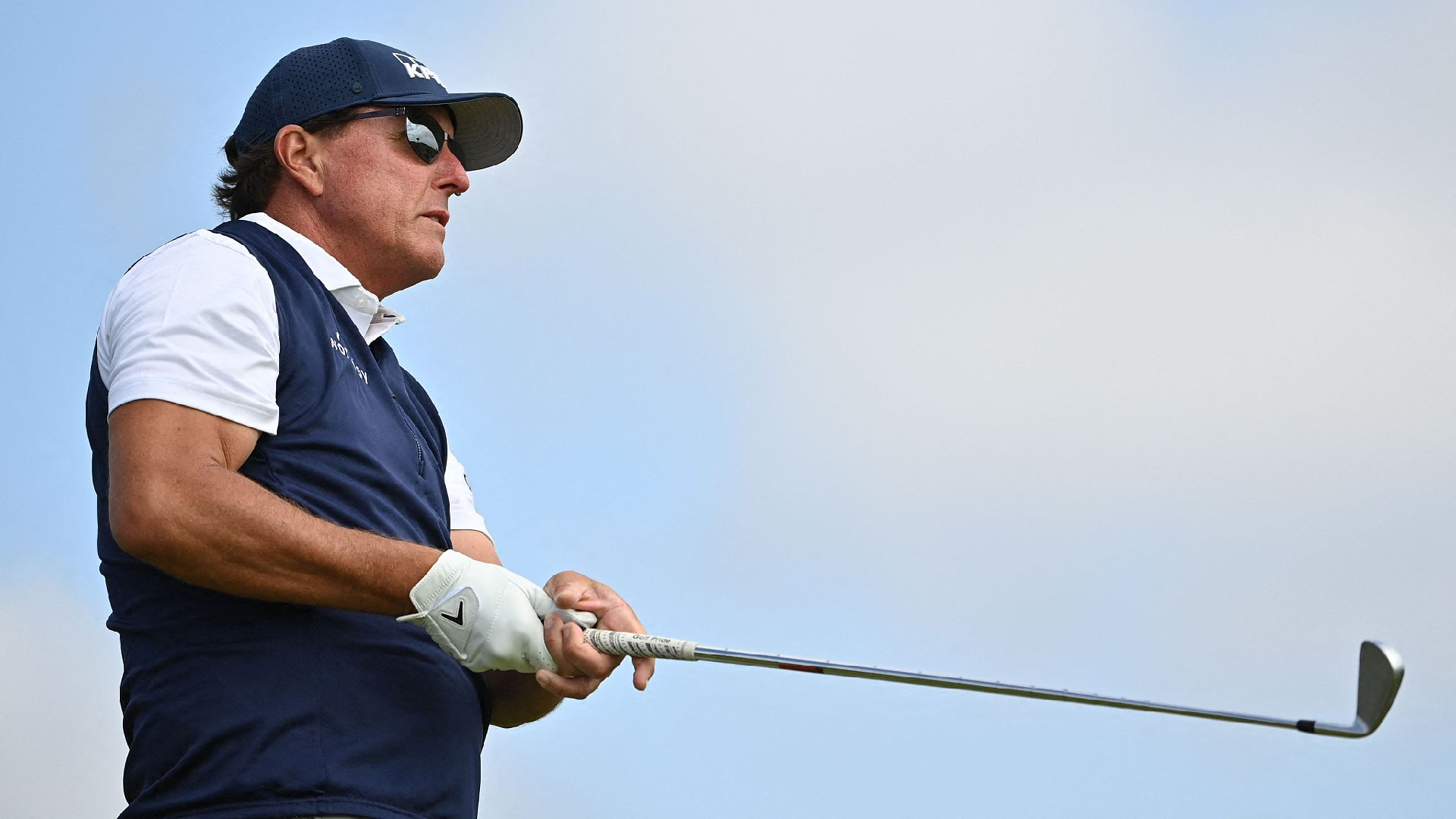 Mickelson, Reed, Clarke miss British Open cut - CGTN