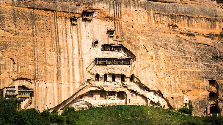 Restoration begins of 1,600-year-old Mati Temple Grottoes in NW China ...