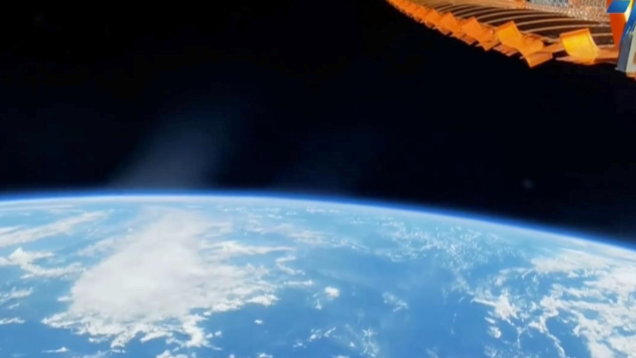 The 1st vlog exploring space with a taikonaut - CGTN