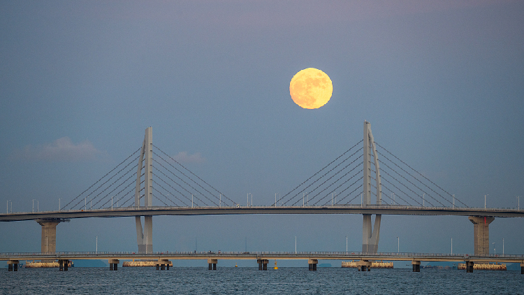 Full moon seen on Tuesday morning across China - CGTN
