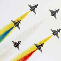 Live: How stunning is the aerobatic flight show at Airshow China 2021 ...