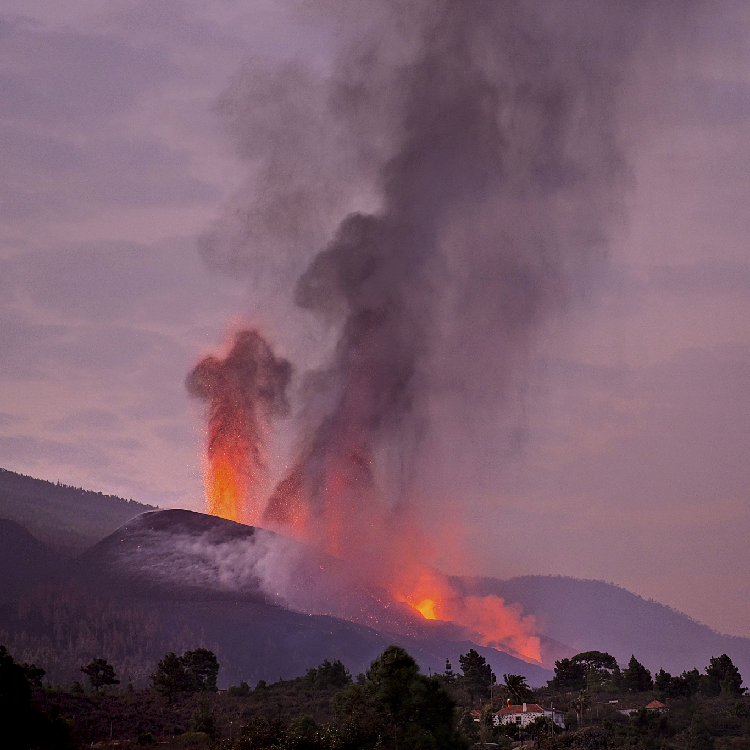 New lava flow spews from Spain's Canaries volcano - CGTN