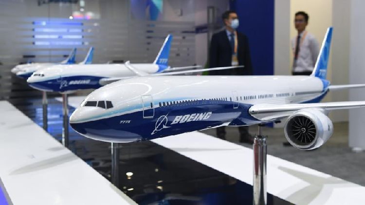 Boeing is still flying in China - CGTN
