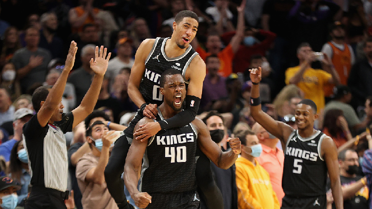 NBA highlights on Oct. 27: Barnes beats the buzzer for Kings - CGTN