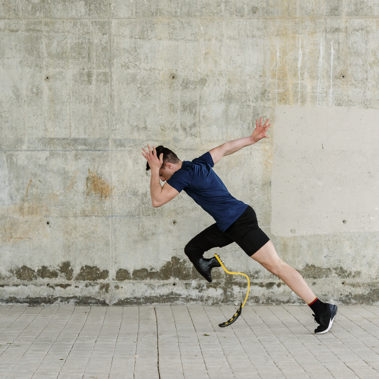 'One Shoe Program' helps China's leg amputees - CGTN