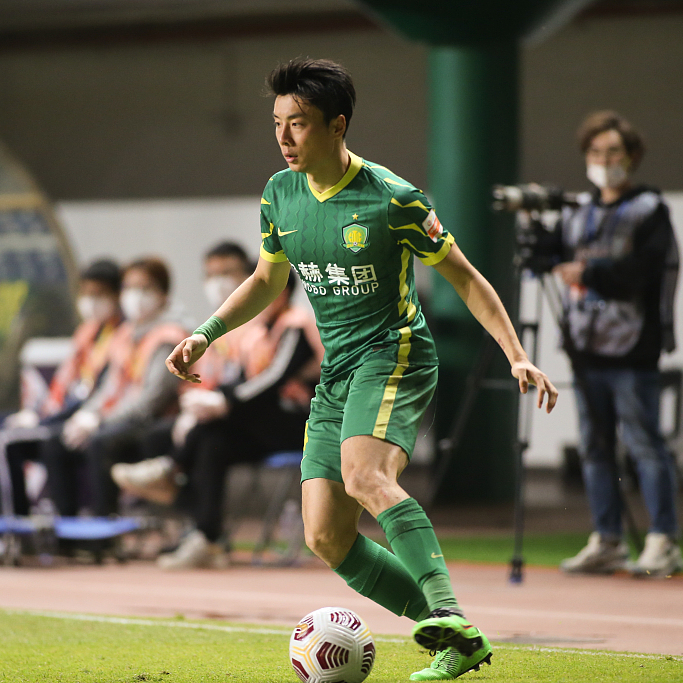 Chinese footballer Li Lei on joining Grasshopper: I'm chasing my dream - CGTN