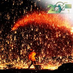 Live: Visit ice and snow village and enjoy 'iron flower' fireworks - CGTN