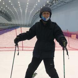 Winter sports are for everyone, despite your age - CGTN