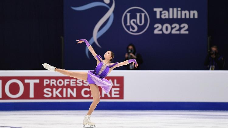 Beijing 2022: Figure skating sensation continues record-breaking form ...