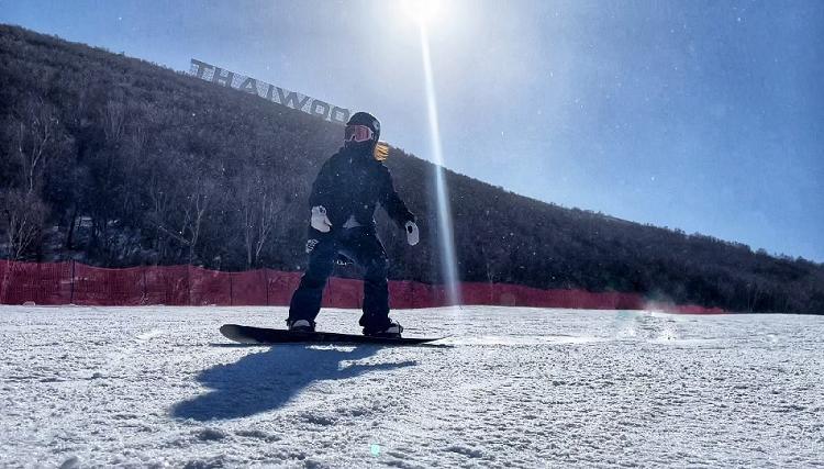 Humans of Beijing 2022: snowboarding brings me passion and happiness - CGTN