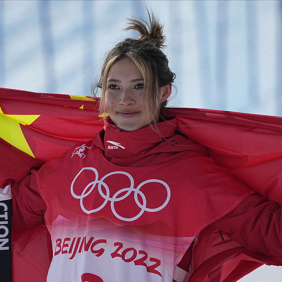 China's Gu Ailing wins women's freeski slopestyle silver - CGTN