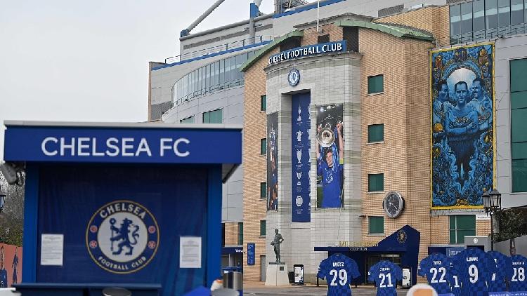 Chelsea race intensifies as Turkish billionaire confirms takeover bid ...