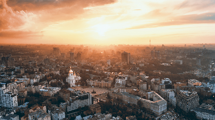 Live: View of Kyiv's skyline - CGTN