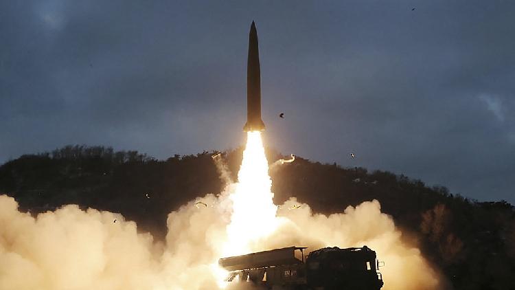 DPRK fires 4 suspected rockets into Yellow Sea: Yonhap - CGTN