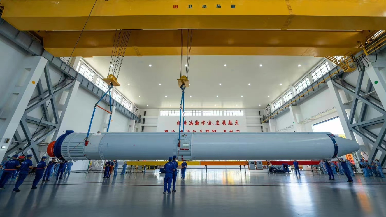 Carrier rocket for Tianzhou-4 cargo mission arrives at launch site - CGTN