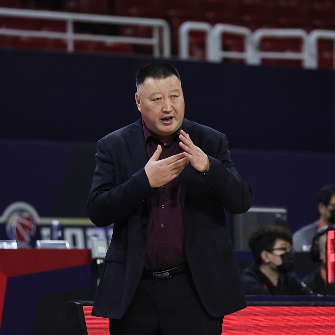 CBA coach: Shanxi's shine come from scientific training, hard work - CGTN